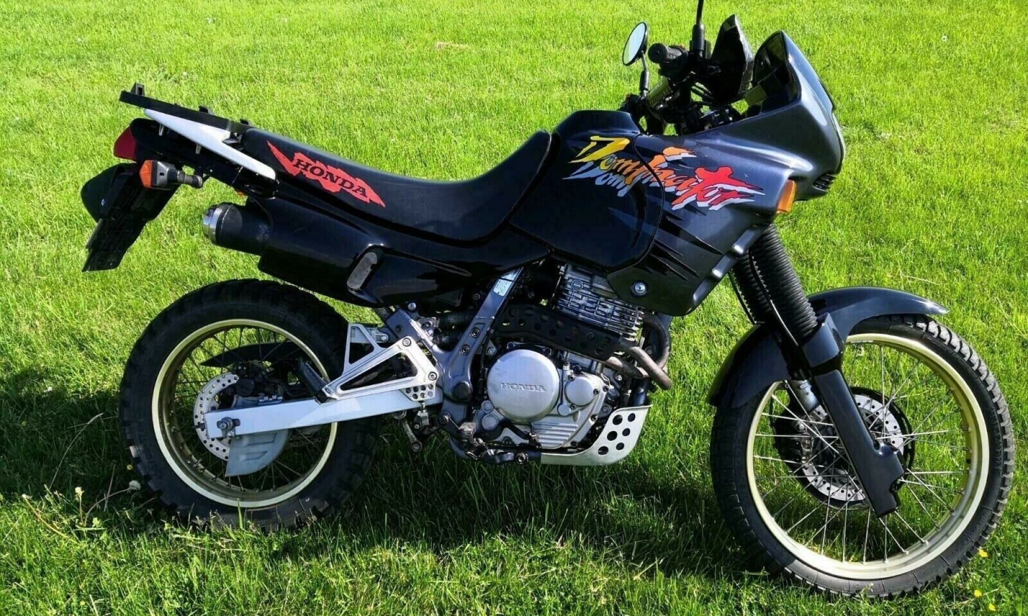 Kurvensurfer › Honda – NX 650 Dominator › Technische Daten zur Honda NX ...